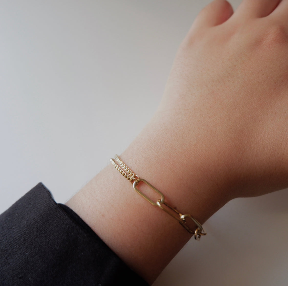 Selena – Castles and Pastels