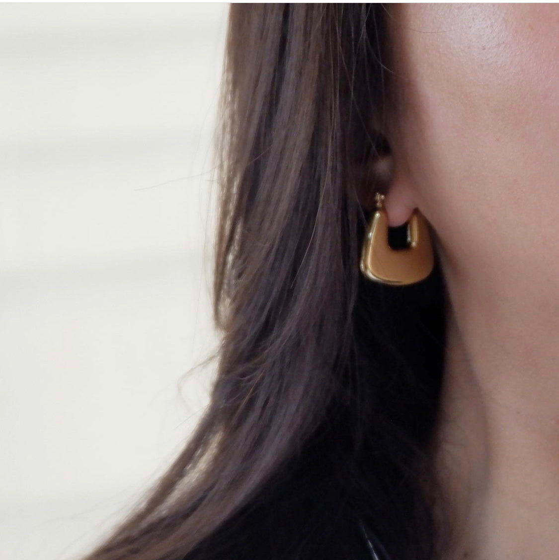 Sandra Gold Hoops – Castles and Pastels